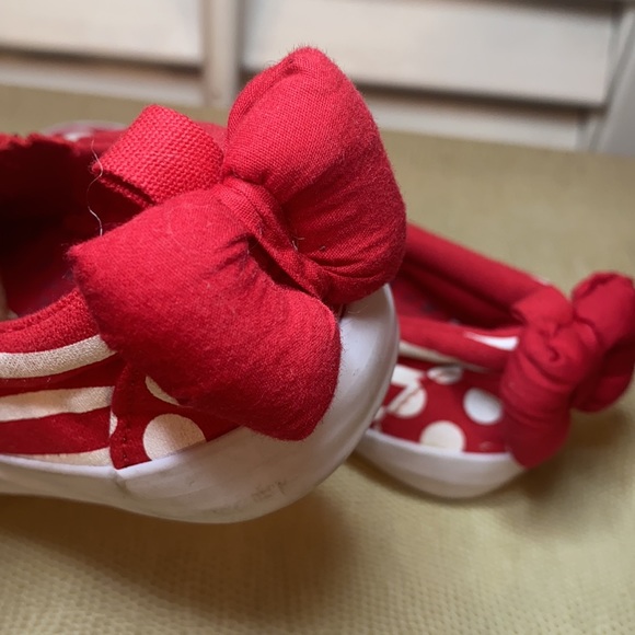 Disney | Shoes | Disneys Minnie Mouse Shoes | Poshmark